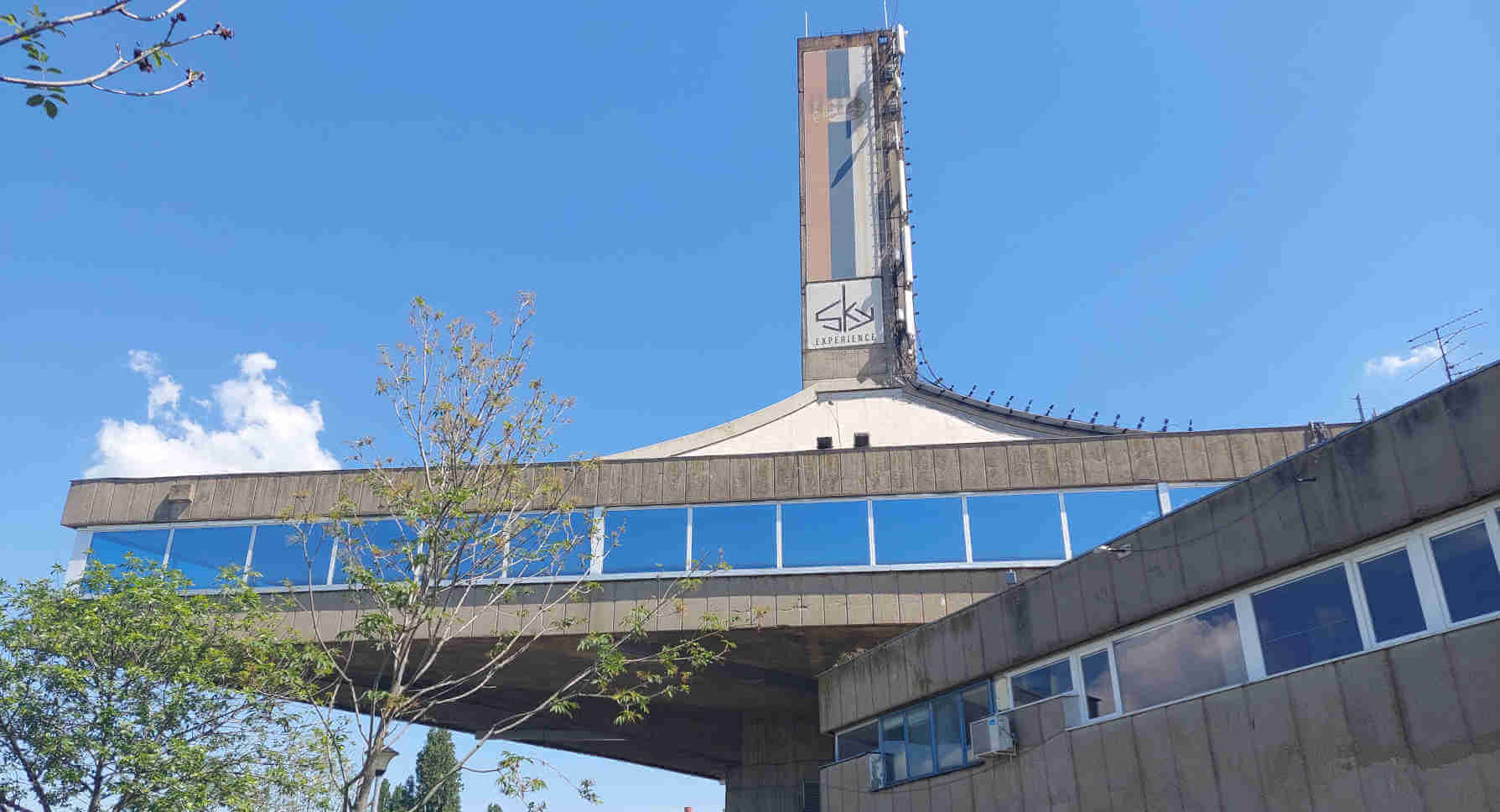 Unknown Details about the Unique Danube Flower Building in Belgrade - Be in Belgrade