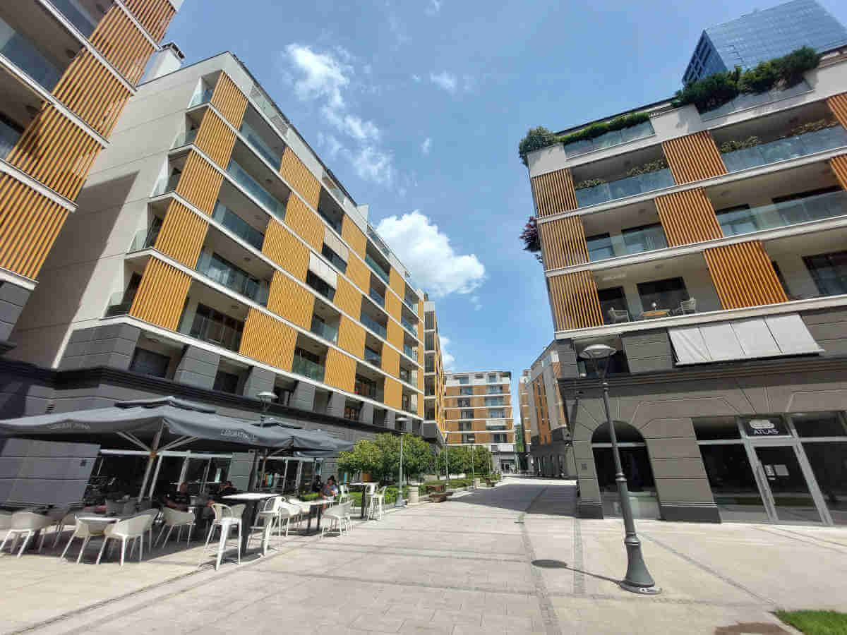 West 65 Tower: Discover the Exclusive Skyscraper in Novi Beograd - Be ...