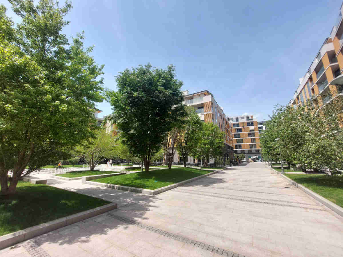 West 65 Tower: Discover the Exclusive Skyscraper in Novi Beograd - Be ...